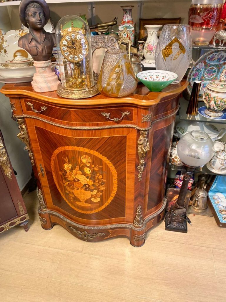 Παλαιοπωλείο - Αντίκες Κολωνάκι Αθήνα The Best Antique Store