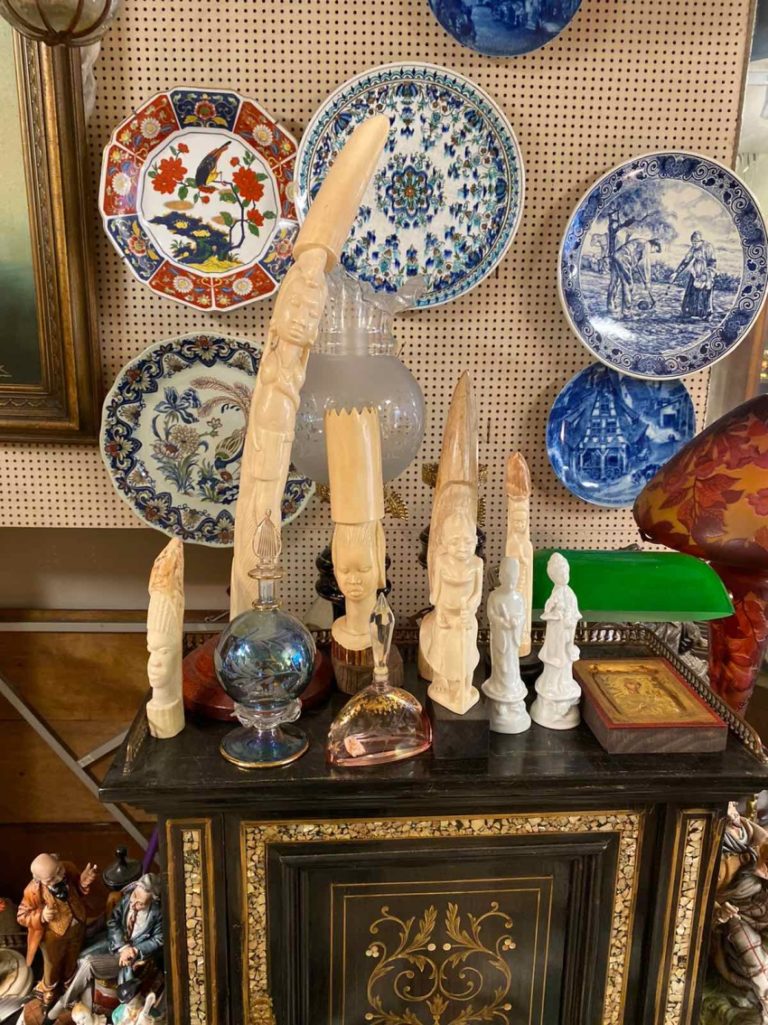 Παλαιοπωλείο - Αντίκες Κολωνάκι Αθήνα The Best Antique Store