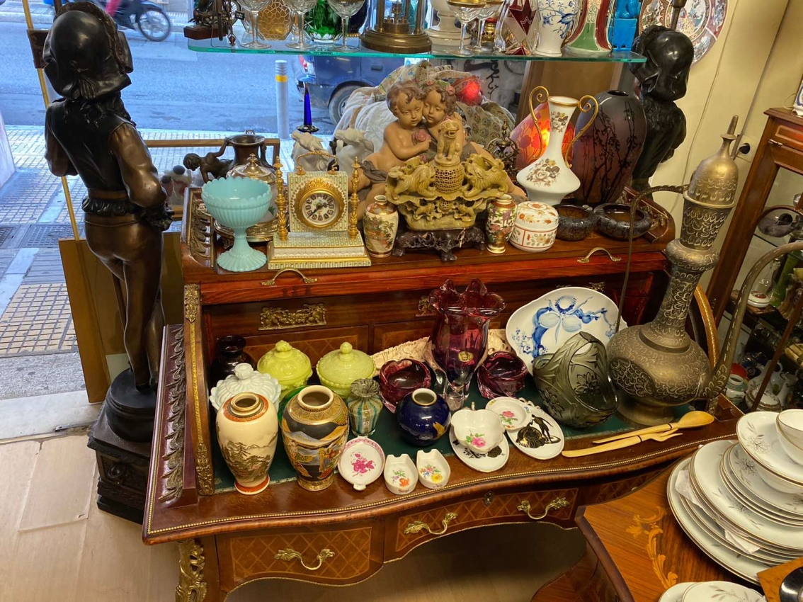 Παλαιοπωλείο - Αντίκες Κολωνάκι Αθήνα The Best Antique Store